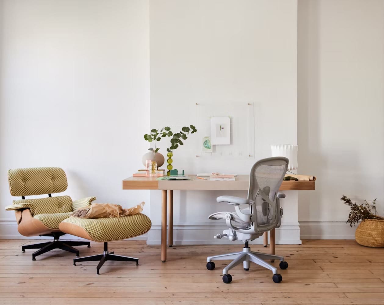 8 Must-Have Contemporary Office Furniture in Danbury CT